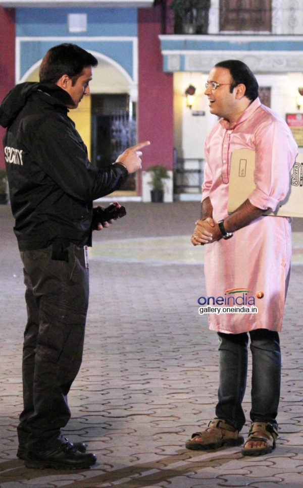 Jimmy Shergill promote Darr @ The Mall on Taarak Mehta Ka Ooltah ...