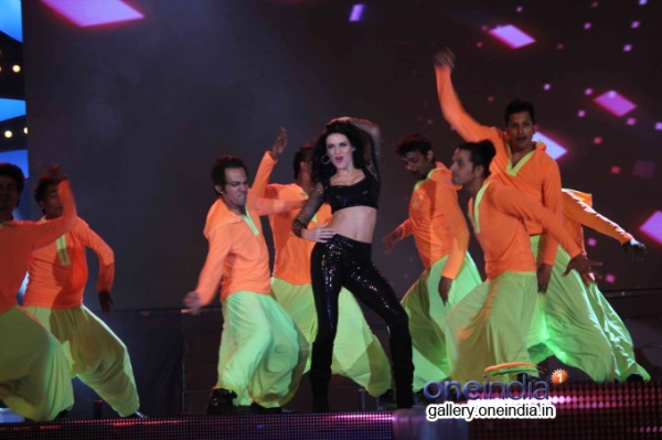 Scarlett Mellish Wilson Photos: Latest HD Images, Pictures, Stills ...