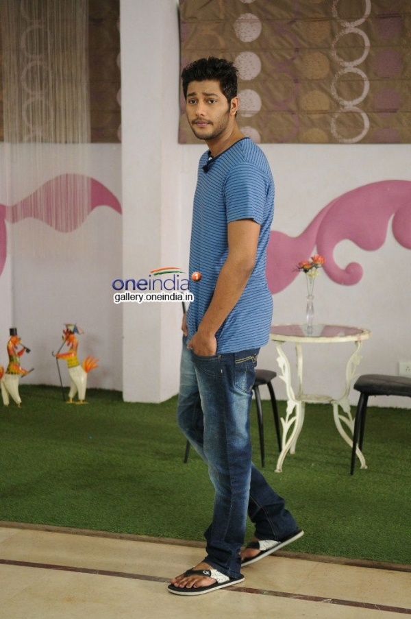 Dollors Colony Photos: HD Images, Pictures, Stills, First Look Posters ...