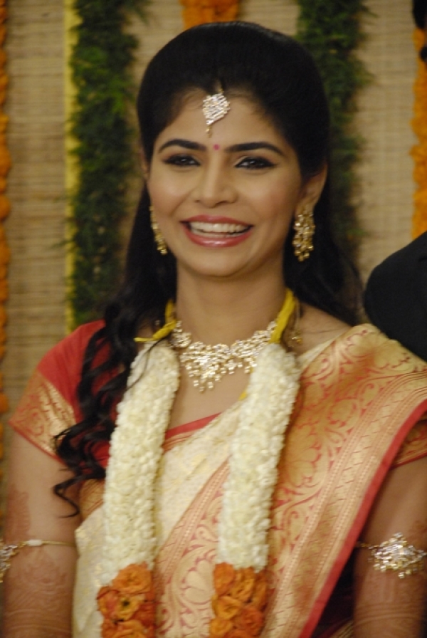 Chinmayi and Rahul Ravindran Wedding Reception Photos - FilmiBeat