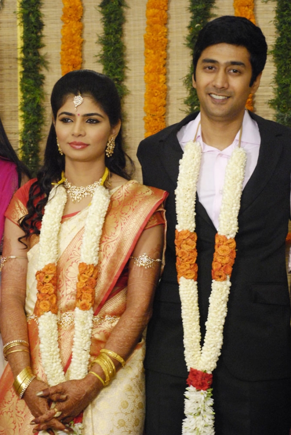 Chinmayi and Rahul Ravindran Wedding Reception Photos - FilmiBeat