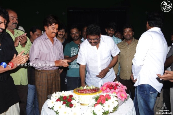 KS Ravikumar celebrates his birthday with Rajinikanth Photos - FilmiBeat