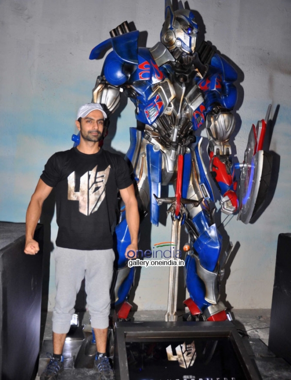Unveiling of Transformers 4 lead robot Optimus Prime Photos - FilmiBeat