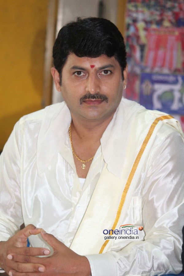 Malashri's Ganga Film Shooting Photos - FilmiBeat