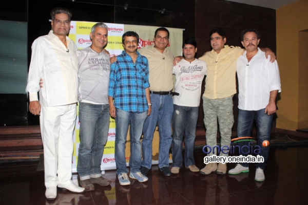 Aamir Khan's documentary on journey of Lagaan Photos - FilmiBeat