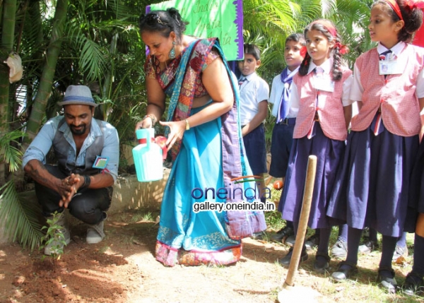 Remo D'Souza plants tree with school children for World Environment Day ...