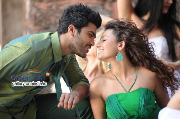 Run Raja Run Photos: HD Images, Pictures, Stills, First Look Posters of ...