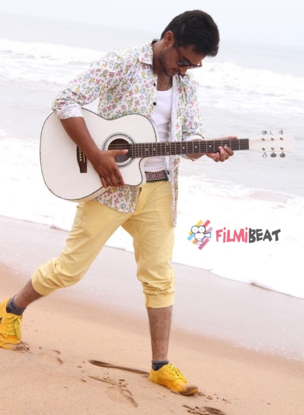 Easy Money Photos: HD Images, Pictures, Stills, First Look Posters of ...