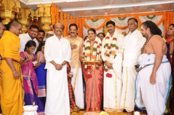 Anbalaya Prabhakaran Daughter Wedding Photos - FilmiBeat