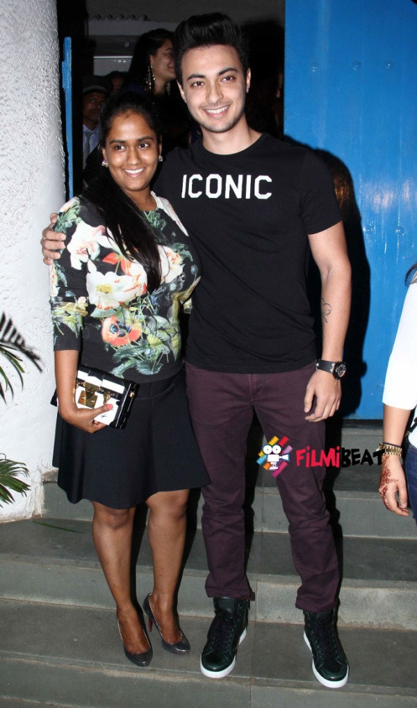 Arpita Khan And Ayush Sharma At Olive Bar Bandra Photos - FilmiBeat