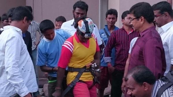 Jyoti Alias Kothi Raja Photos: HD Images, Pictures, Stills, First Look ...