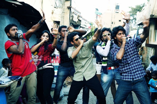 KA Photos: HD Images, Pictures, Stills, First Look Posters of KA Movie ...