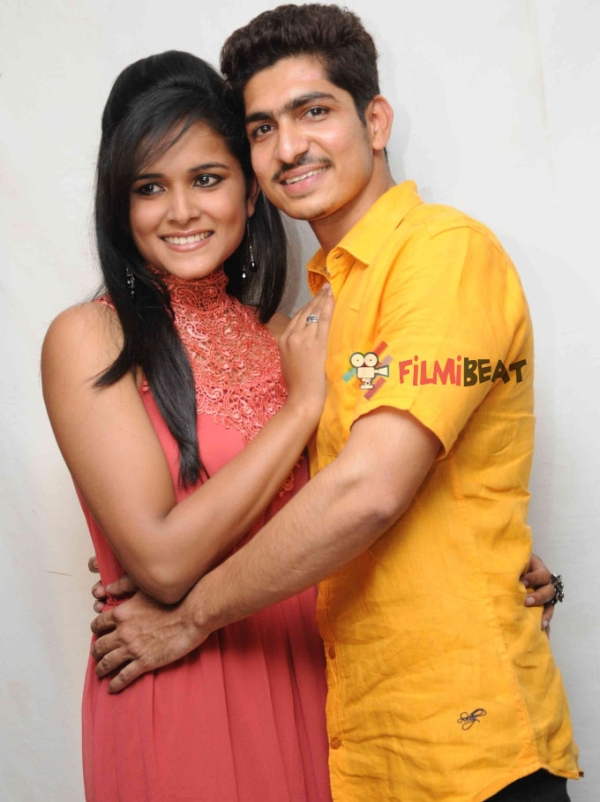 Dynamic Photos: HD Images, Pictures, Stills, First Look Posters of Dynamic Movie - FilmiBeat