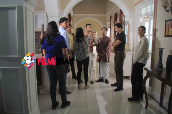 Promotion Of Film Detective Byomkesh Bakshy On The Set Of CID Photos - FilmiBeat
