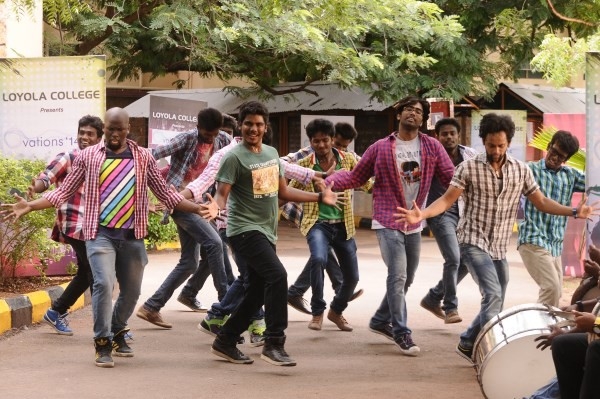 Vaanavil Vaazhkai Photos: HD Images, Pictures, Stills, First Look ...