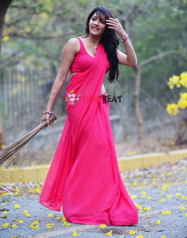 Close Friends Photos: HD Images, Pictures, Stills, First Look Posters ...