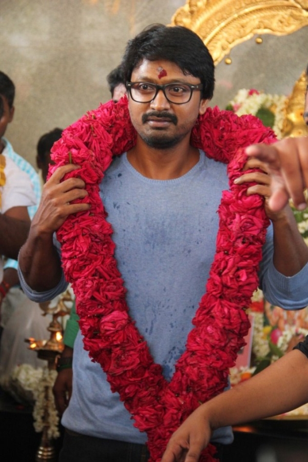 Grahanam Movie Launch Photos - FilmiBeat