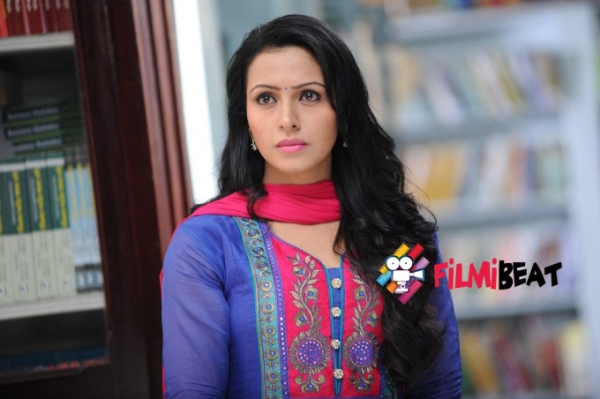 Nandhini (Telugu) Photos [HD]: Latest Images, Pictures, Stills of ...