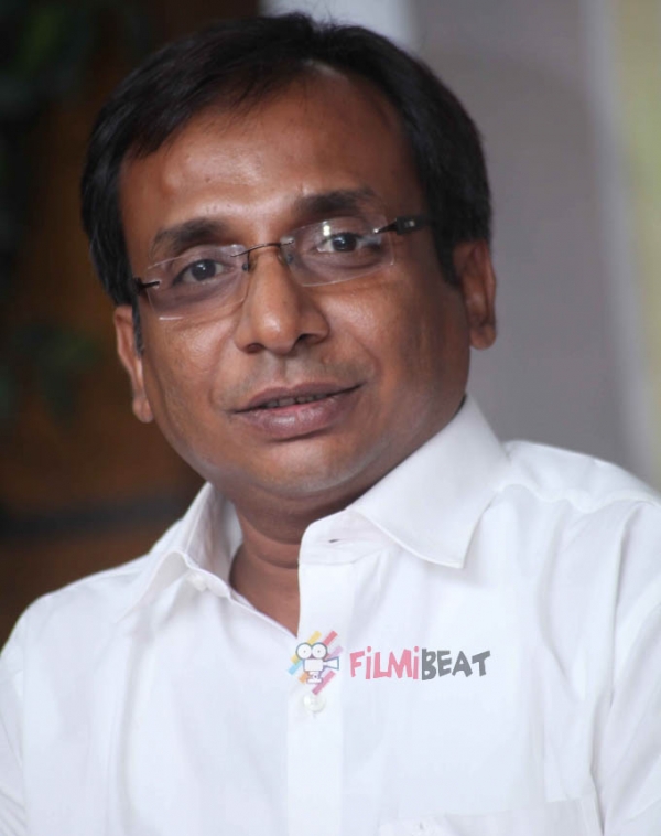 Extraordinary Film Press Meet Photos - FilmiBeat