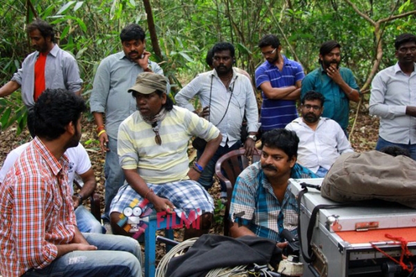 Kaaval Photos: HD Images, Pictures, Stills, First Look Posters of ...