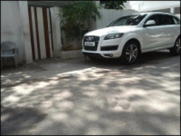 Actor Surya's Unseen Photos Of His House Photos - FilmiBeat