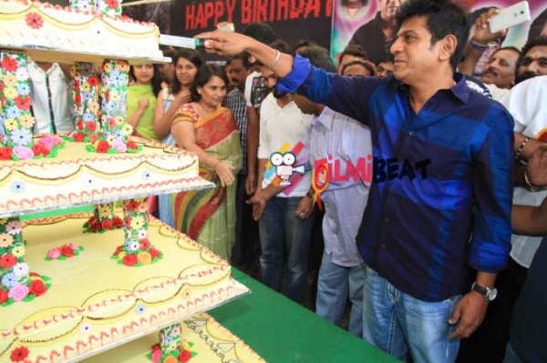 Shiva Rajkumar 53rd Birthday Celebration Photos - FilmiBeat