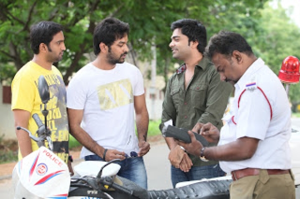 Vaalu Wallpapers