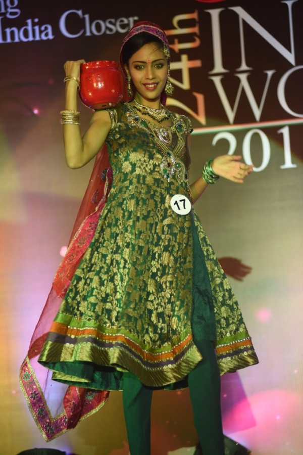 Talent Night Of 24th Miss India Worldwide 2015 Photos - FilmiBeat