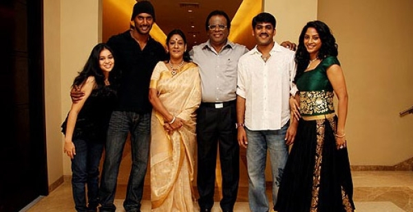 Rare of Tamil Stars With Family Photos - FilmiBeat
