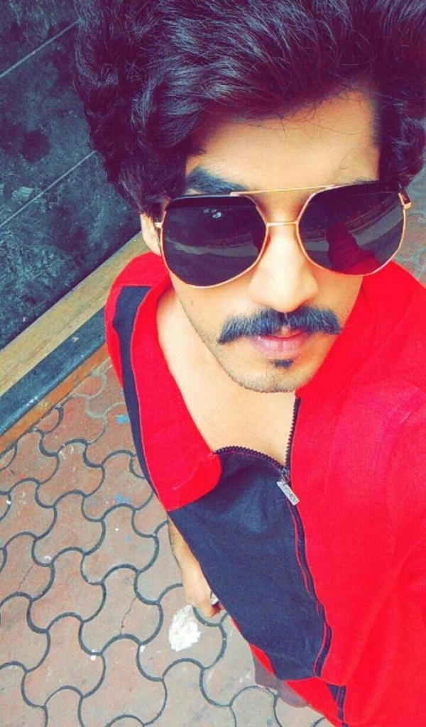 Suyyash Rai Photos [HD]: Latest Images, Pictures, Stills of Suyyash Rai ...