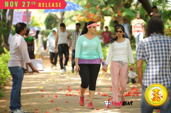 Size Zero Photos: HD Images, Pictures, Stills, First Look Posters of ...