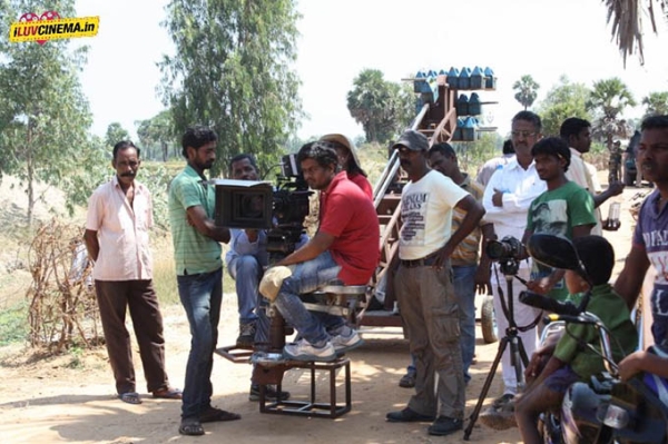 Porkalathil Oru Poo Photos: HD Images, Pictures, Stills, First Look ...