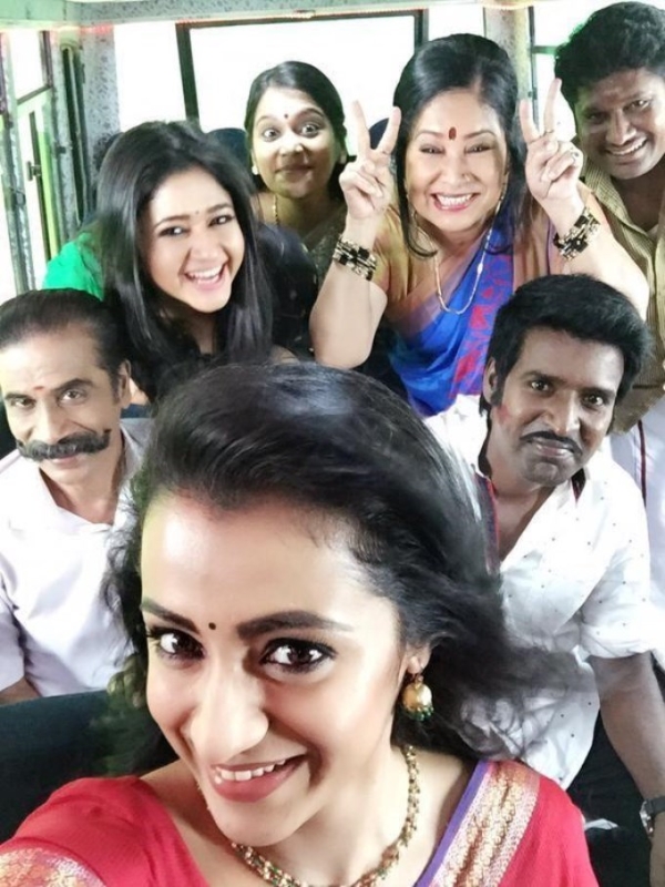 Tamil Celebrities Unnoticed Photos Collection Photos - FilmiBeat