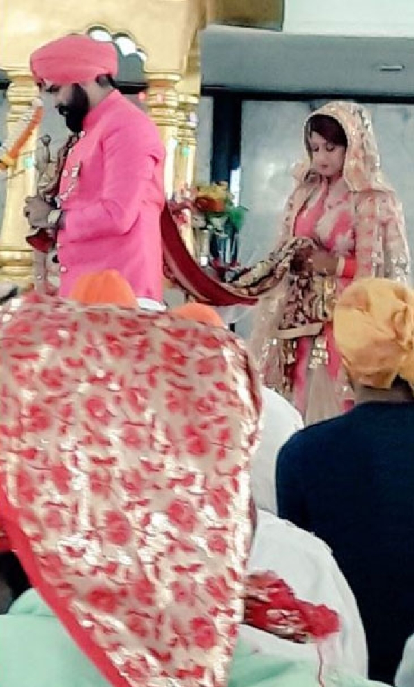 Arya Babbar Marries His Girl Friend Jasmine Puri Photos - FilmiBeat