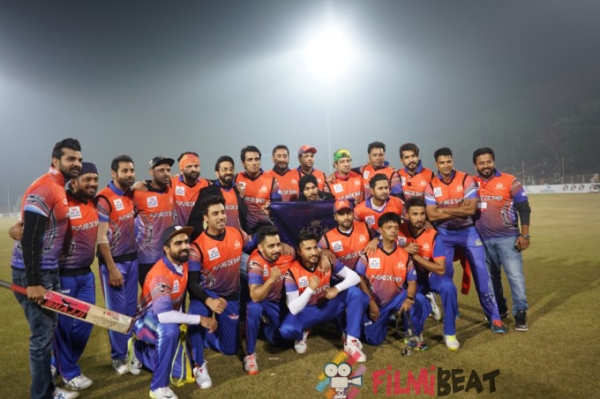 Ccl 6 Bengal Tigers Vs Punjab De Sher Photos Filmibeat