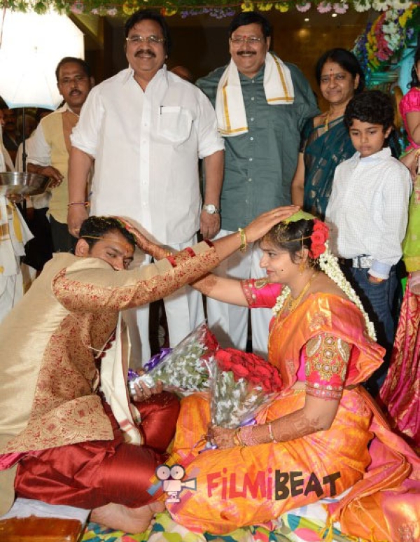 Director K Vasu Daughter Deepthi And Bharat Wedding Photos - FilmiBeat