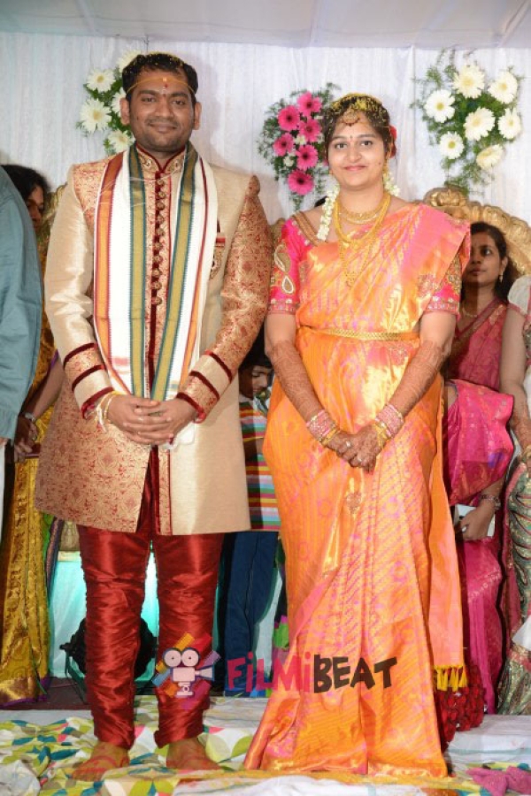 Director K Vasu Daughter Deepthi And Bharat Wedding Photos - FilmiBeat