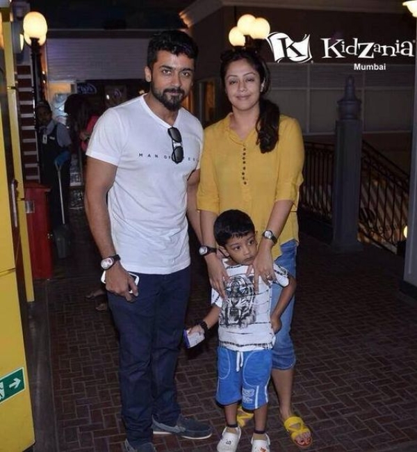 Rare Family Moments Of Actor Suriya Photos - FilmiBeat