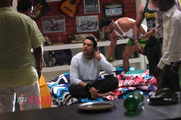 Full 2 Jugadu Photos: HD Images, Pictures, Stills, First Look Posters ...