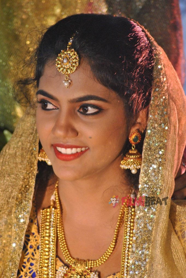 Bannabannada Baduku Photos: HD Images, Pictures, Stills, First Look ...