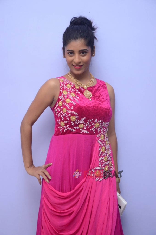 Gayathri (New Actress) Photos: Latest HD Images, Pictures, Stills ...