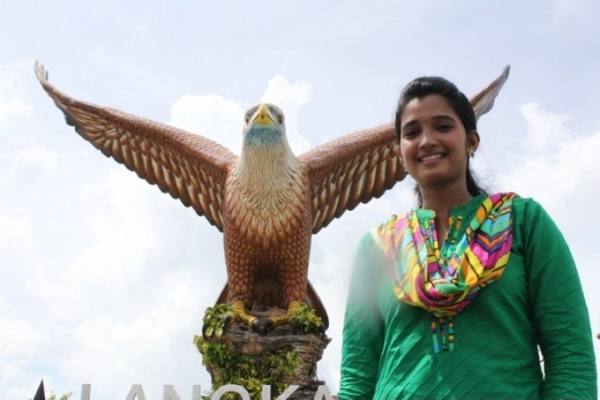 Gilli Bambaram Gol Photos: HD Images, Pictures, Stills, First Look ...