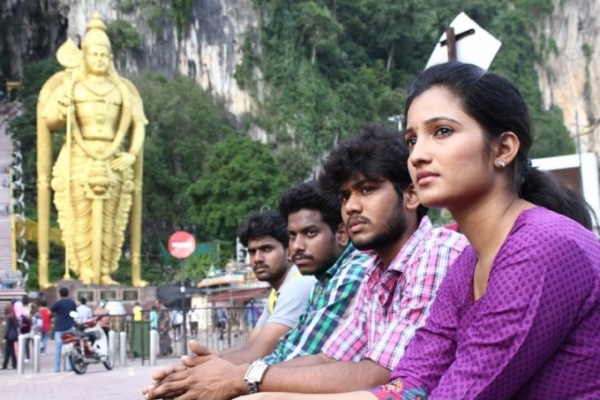 Gilli Bambaram Gol Photos: HD Images, Pictures, Stills, First Look ...