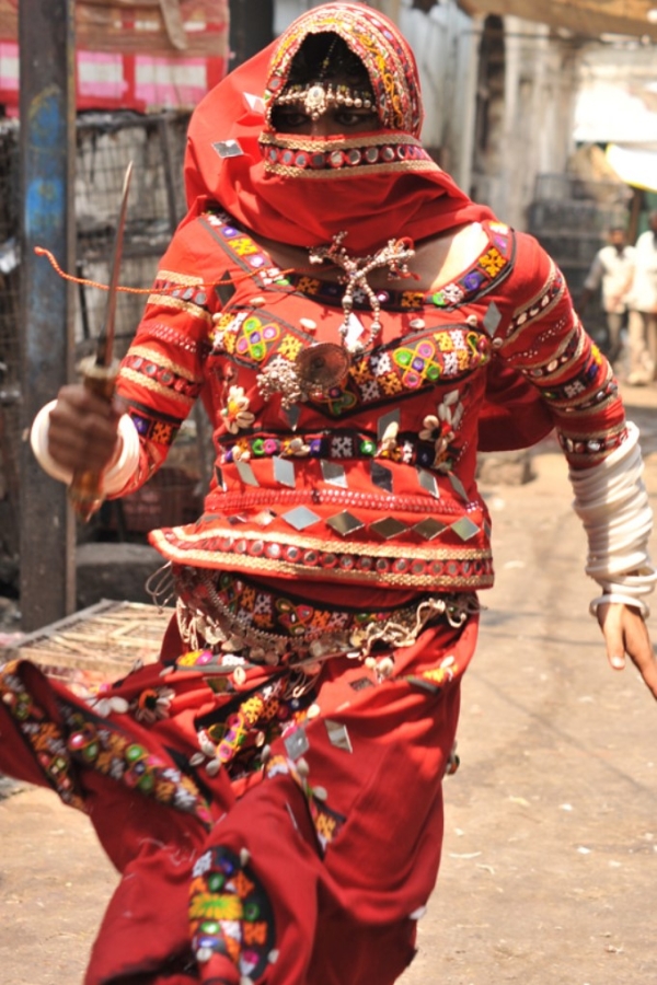 L7 Photos: HD Images, Pictures, Stills, First Look Posters of L7 Movie ...