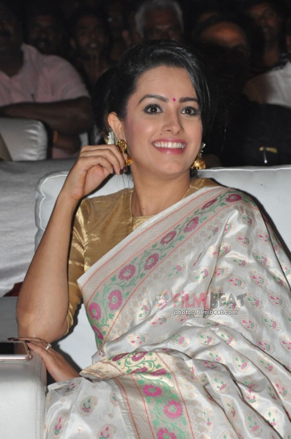 Anitha Photos: Latest HD Images, Pictures, Stills & Pics - FilmiBeat