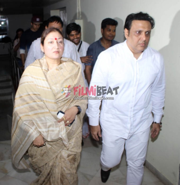 Krushna Abhishek Father Prayer Meet Photos - FilmiBeat