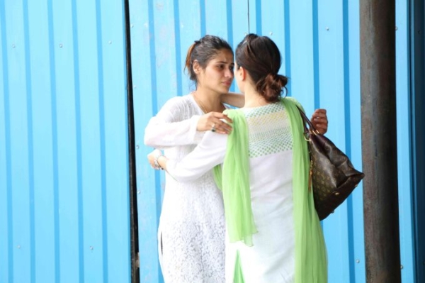 Krushna Abhishek Father Funeral Photos - FilmiBeat