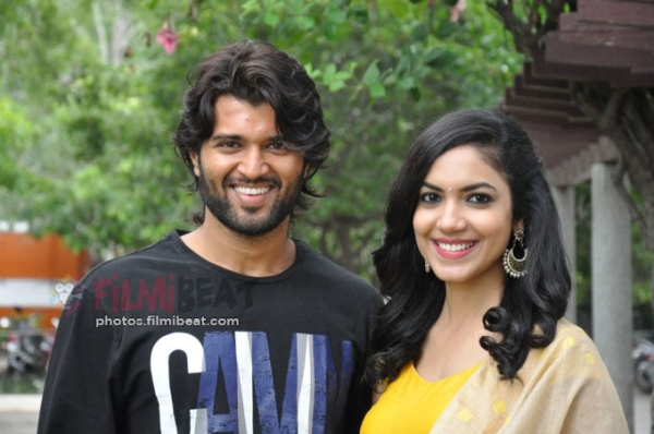 Pelli Choopulu Success Meet Photos Photos - FilmiBeat