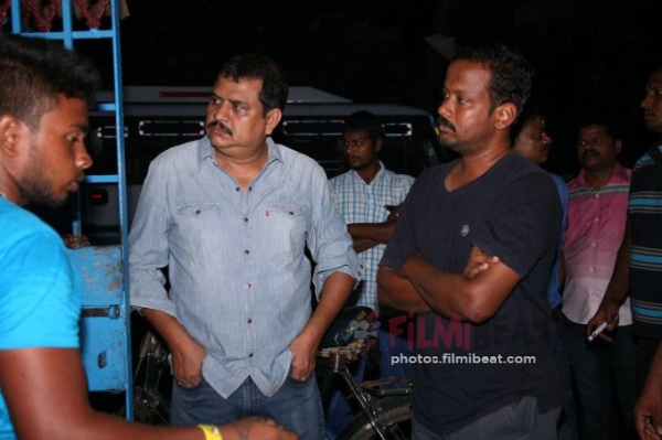 Udhayanidhi Stalin And Director Ezhil New Movie Launch Photos - FilmiBeat