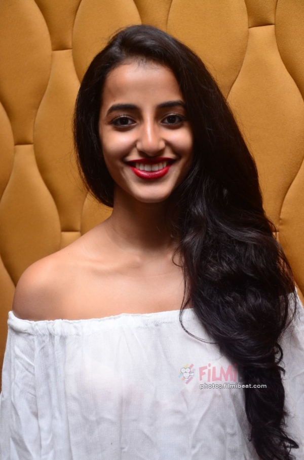 Apoorva Photos: Latest HD Images, Pictures, Stills & Pics - FilmiBeat